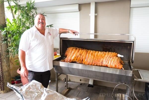 Randall's Roast Catering - Whole Spit Roast Pig Package
